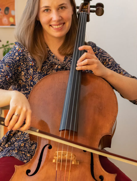 Aurora for cello from Larsen Strings. Value without compromise.